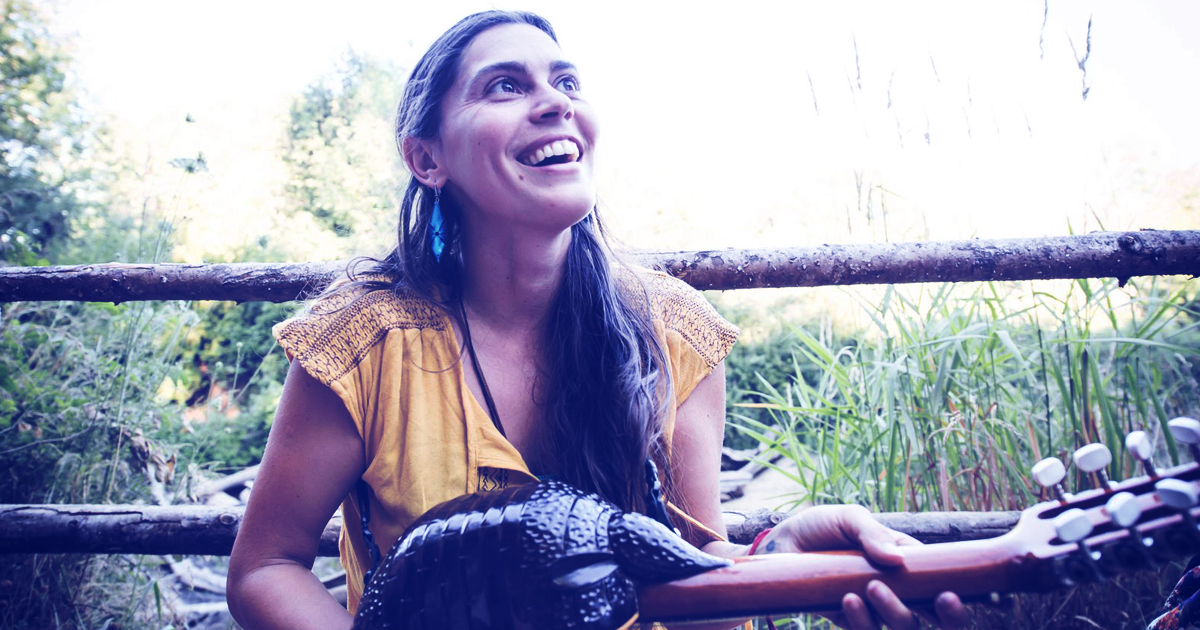 5 best website templates for singer-songwriters | Bandzoogle Blog