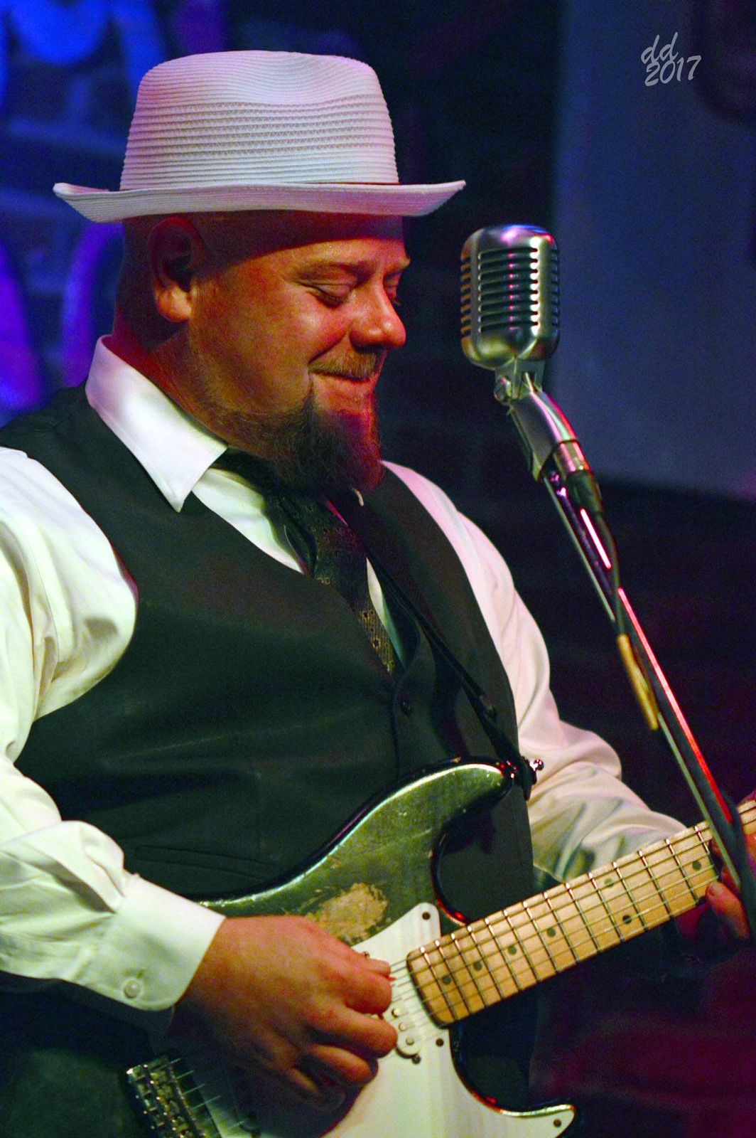 Eric Hughes - Photos