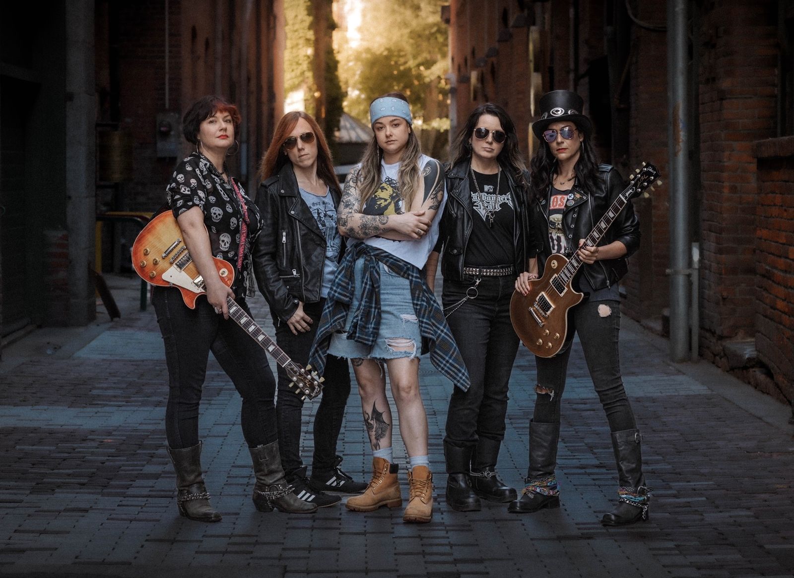 Girls N' Roses - PHOTOS