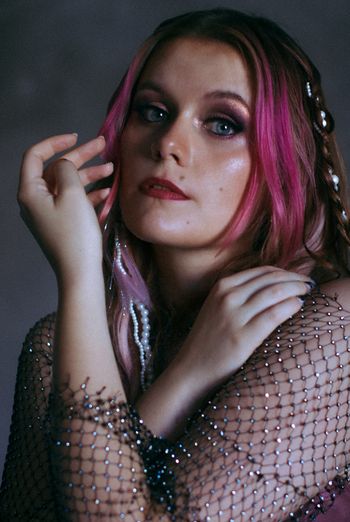 Lolli Wren - GALLERY