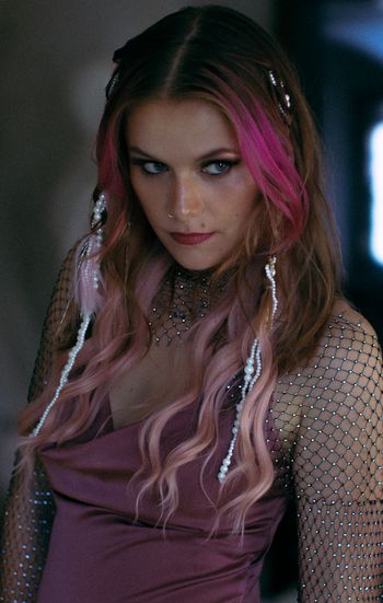 Lolli Wren - GALLERY