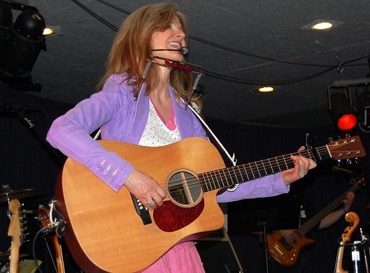 Mary Wiles - Photos