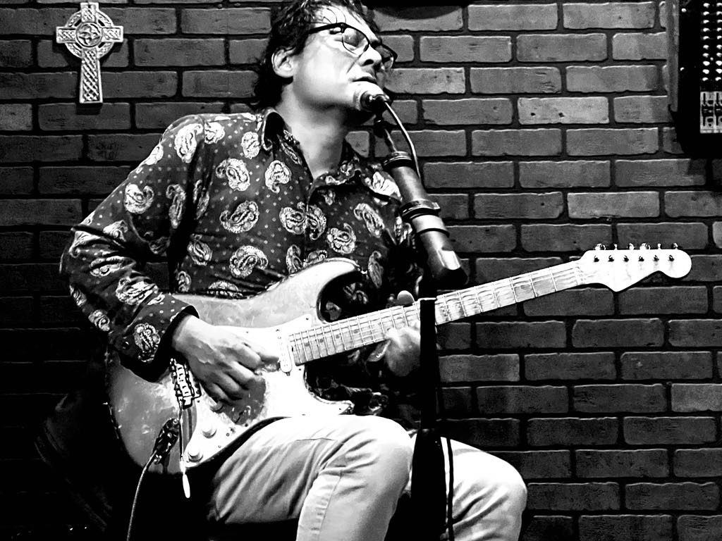 Danny Godinez - Photo Gallery