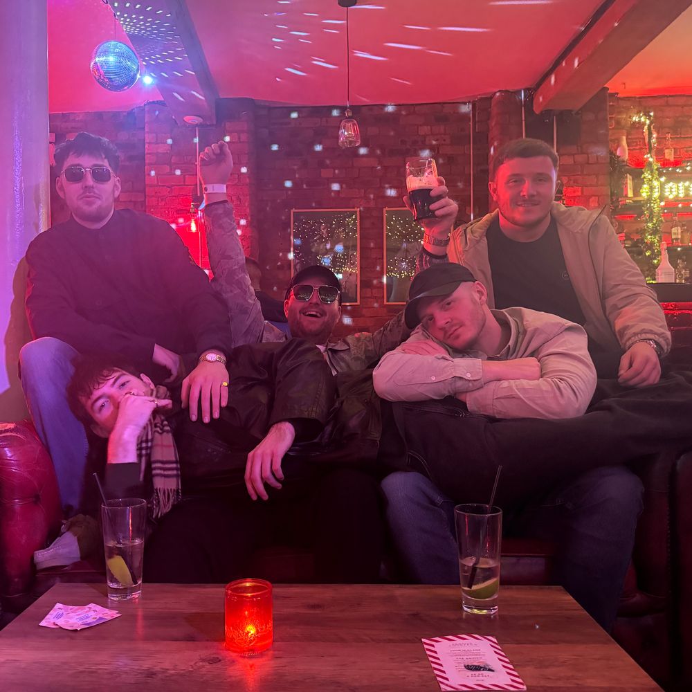 The Crooks - Bio