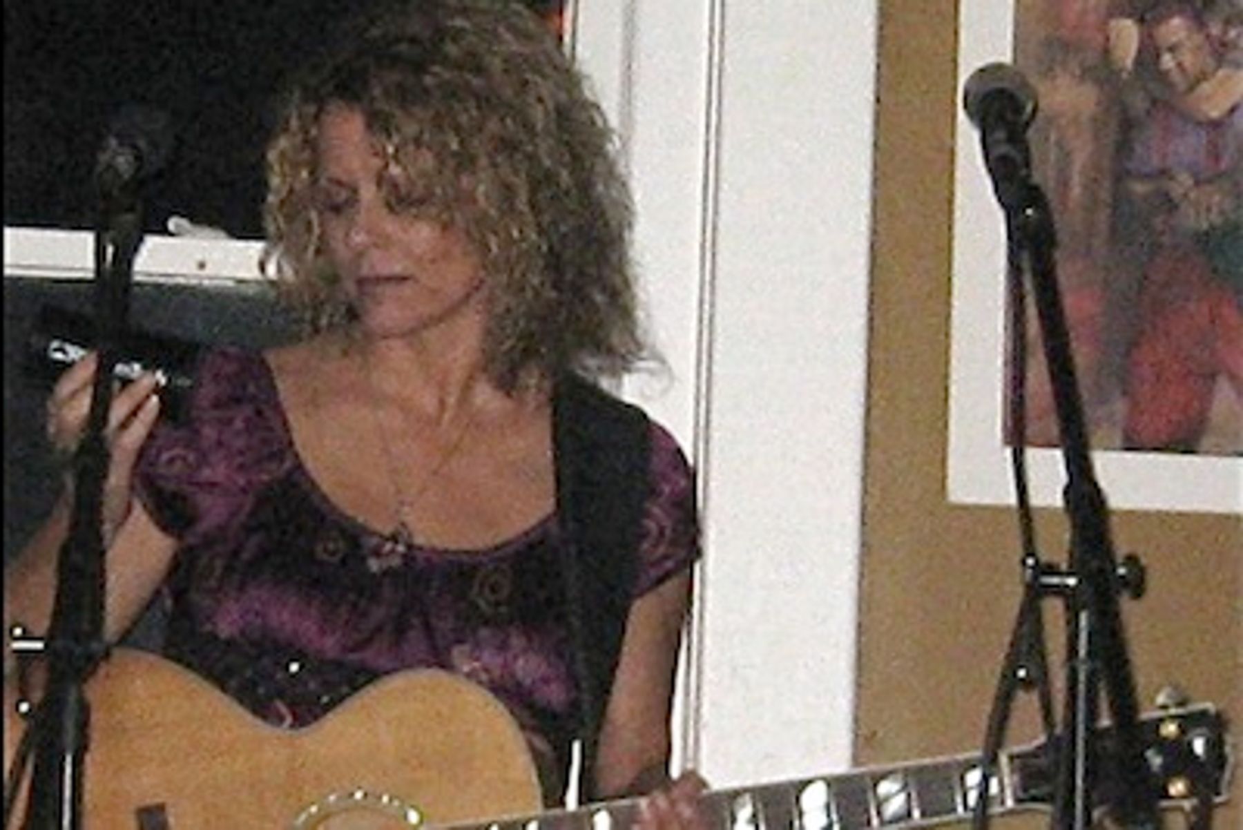 Kelly Fitzgerald - Videos