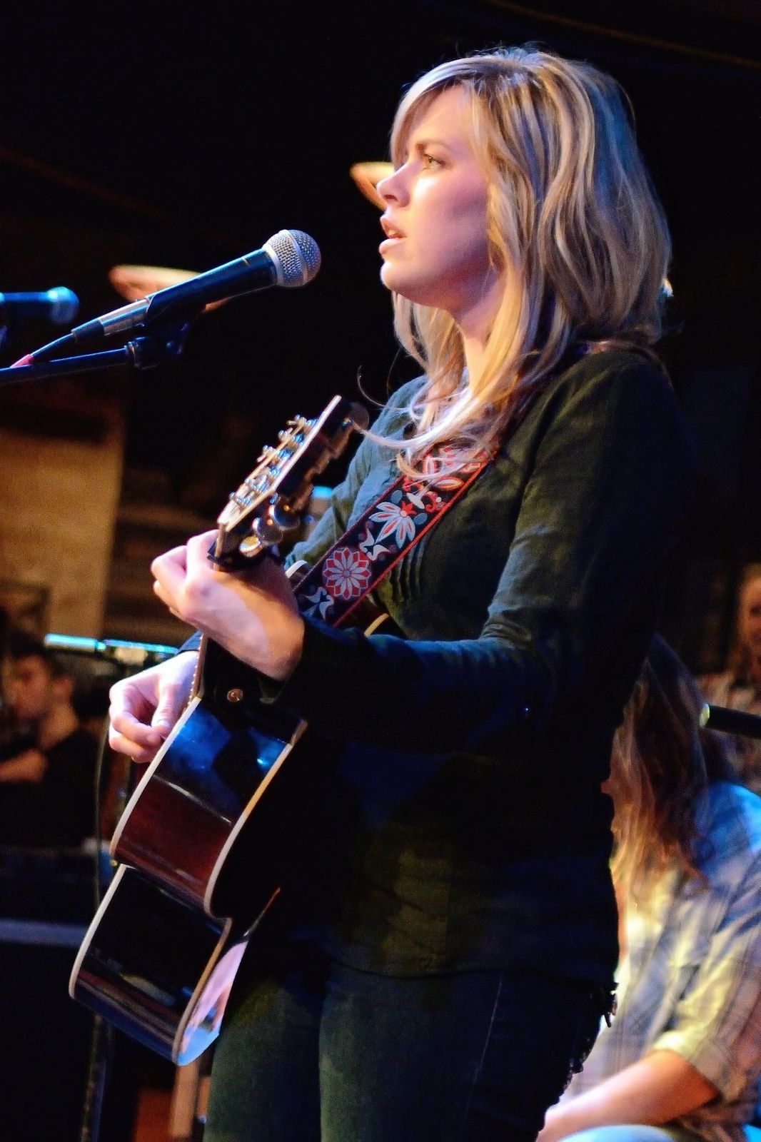 Courtney Patton - Shows