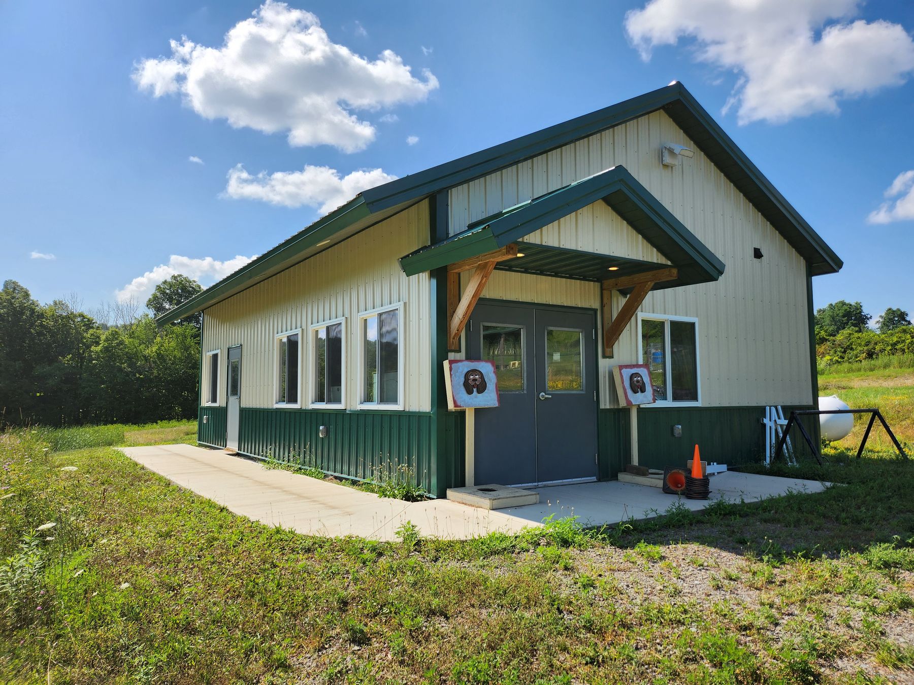 Second Chance Animal Sanctuaries