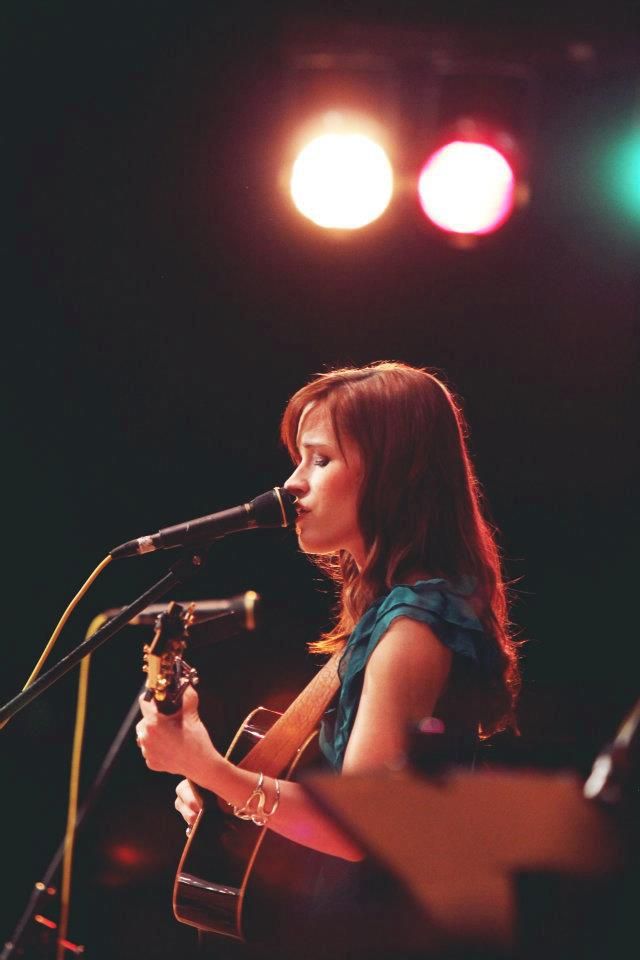 Lacy Green - Photos