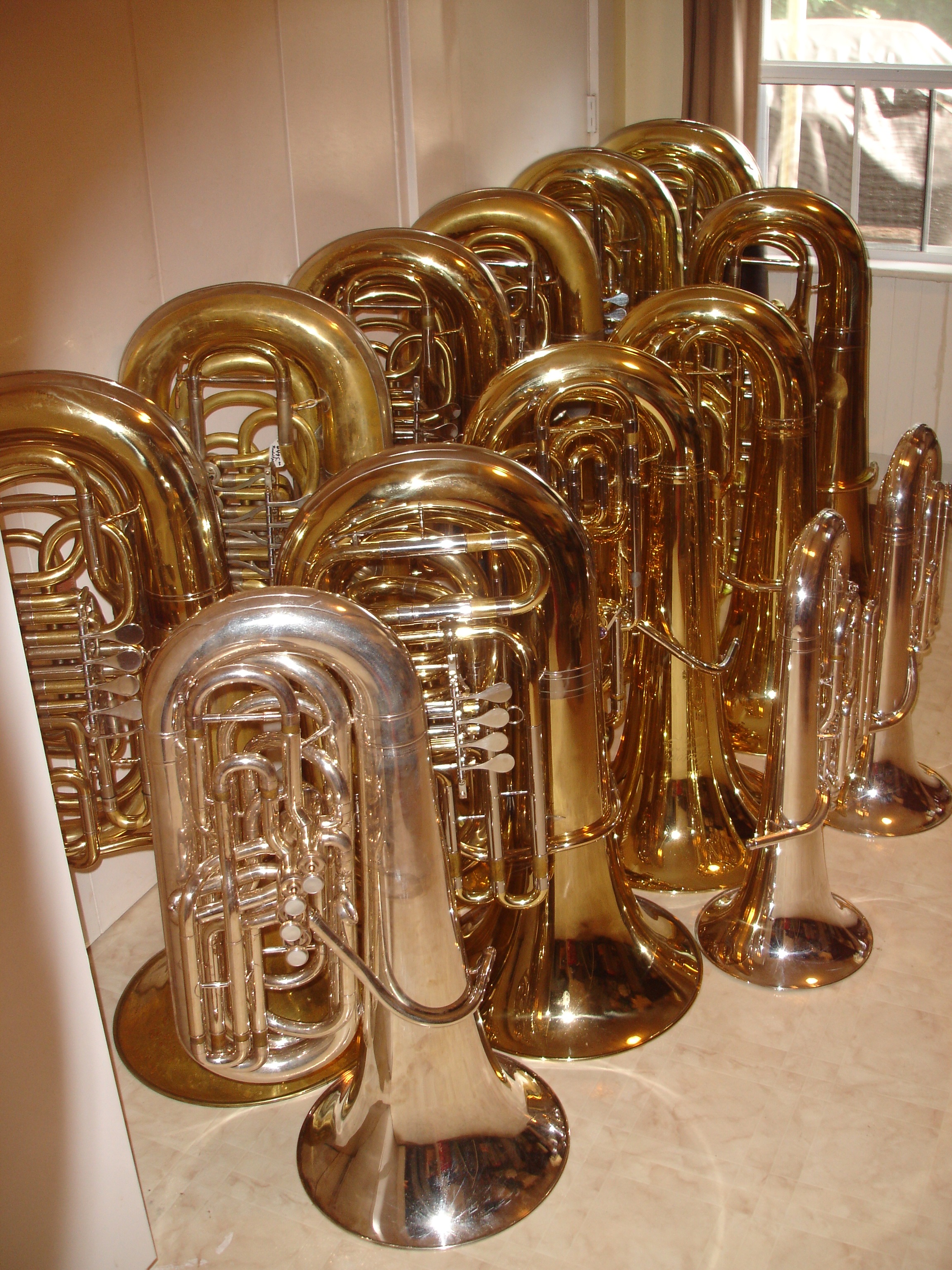 TubaStudio.com - INSTRUMENTS
