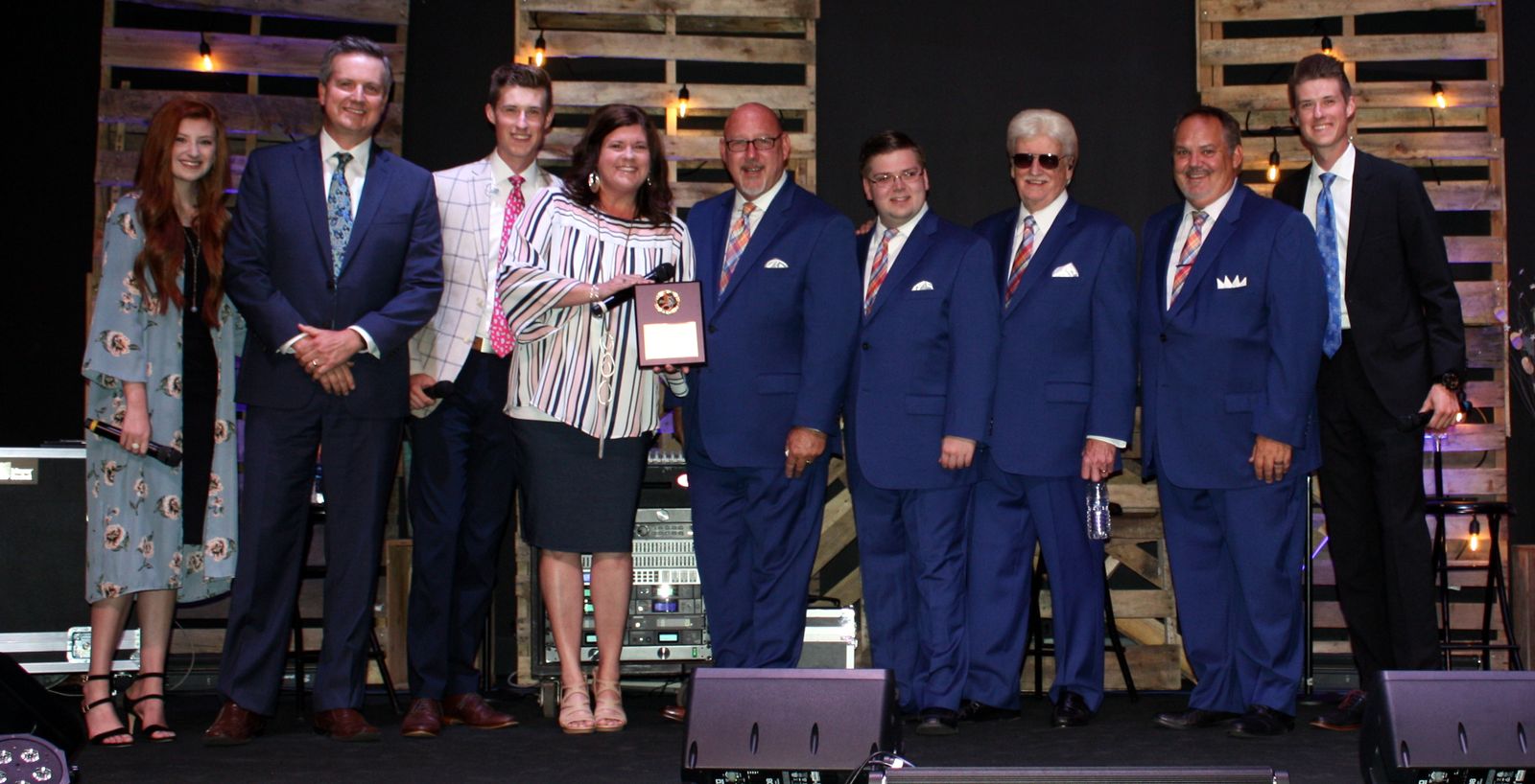 Pine Ridge Boys Quartet - Photos