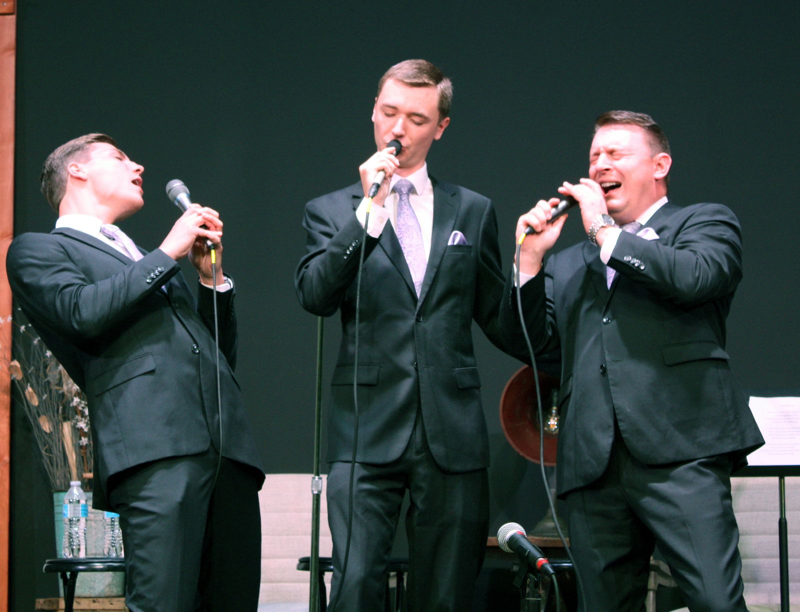 Pine Ridge Boys Quartet - Photos