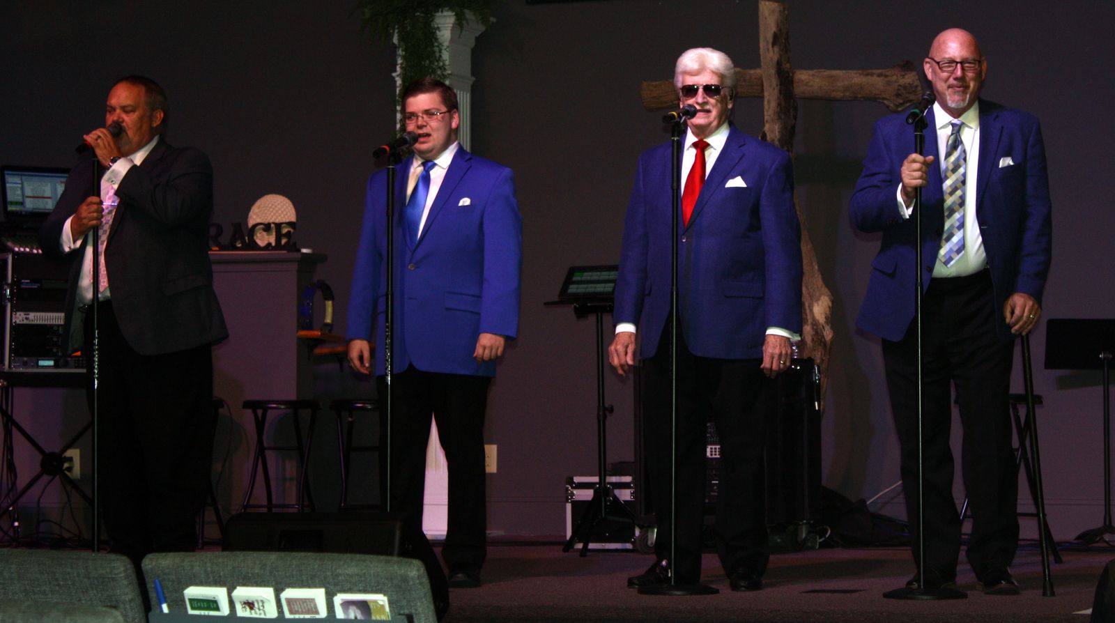 Pine Ridge Boys Quartet - Photos