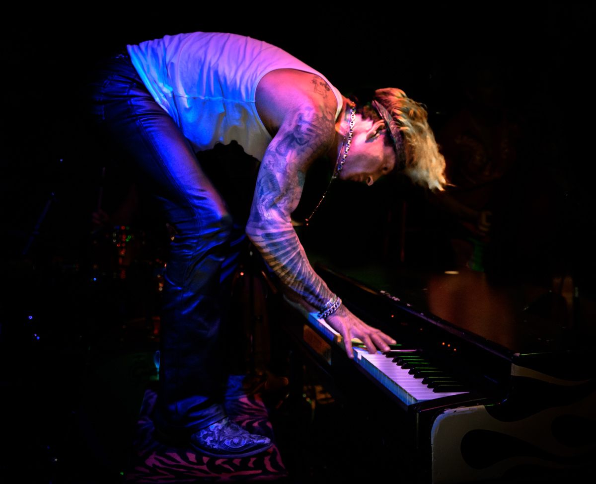 The Brandon Giles Show - Photos