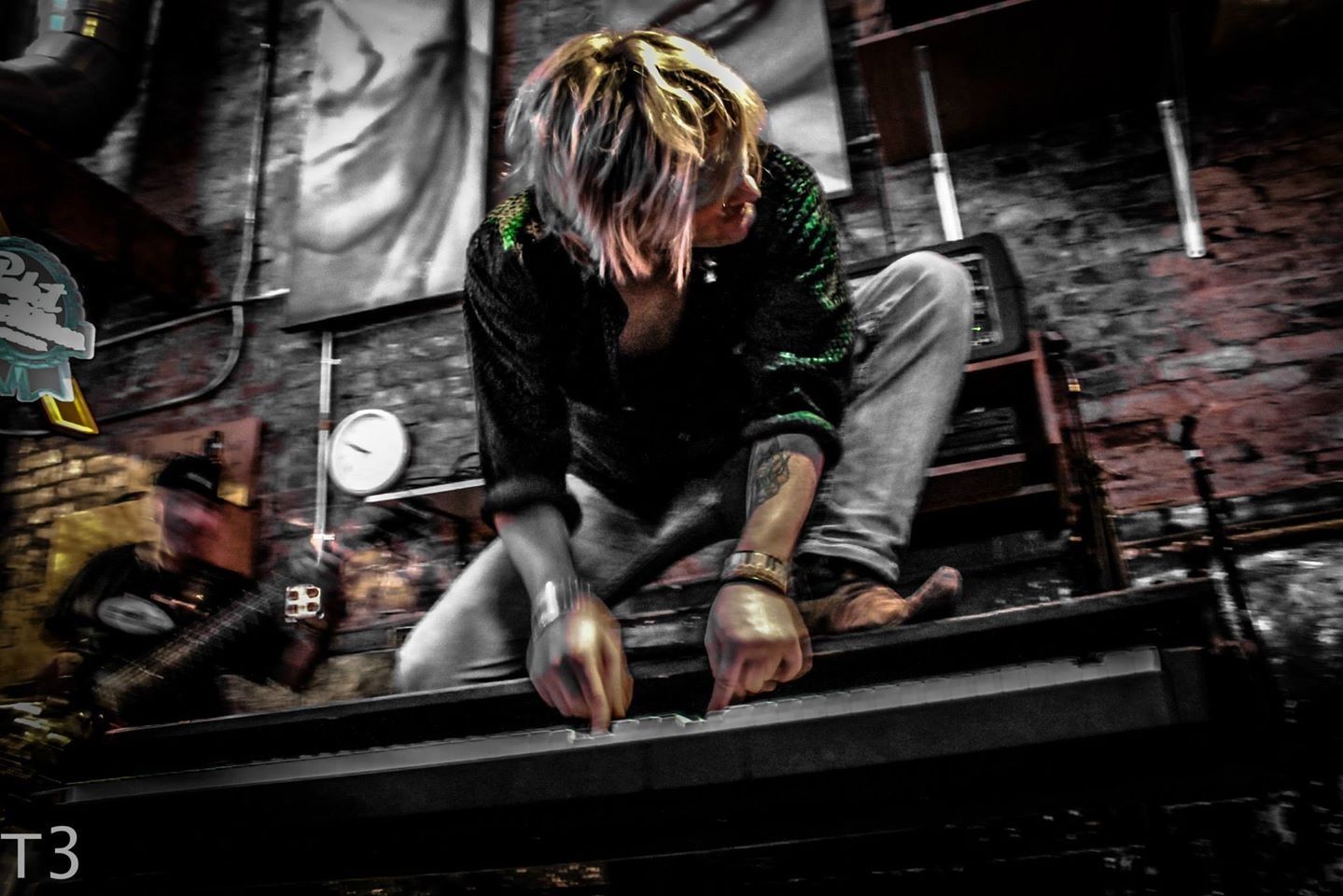 The Brandon Giles Show - Photos