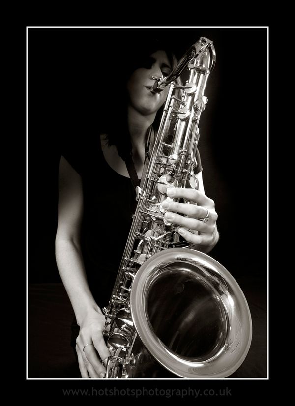 Sophia Sax - About