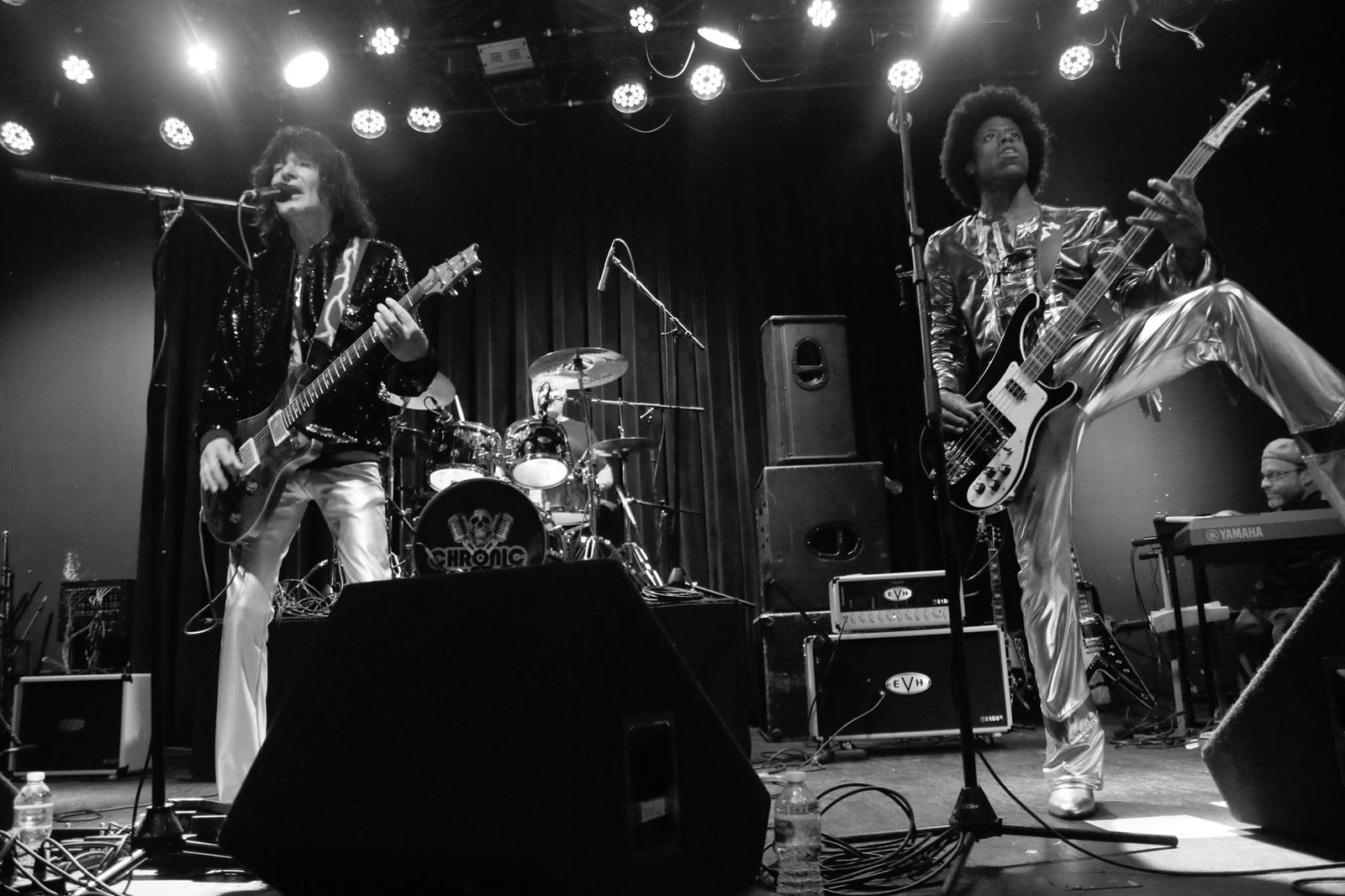 Chronic Edge - Photos