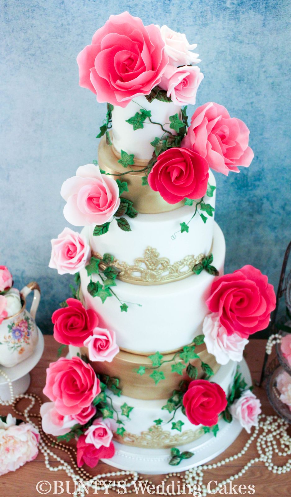 Bunty's Wedding Cakes - Beautifully Bespoke