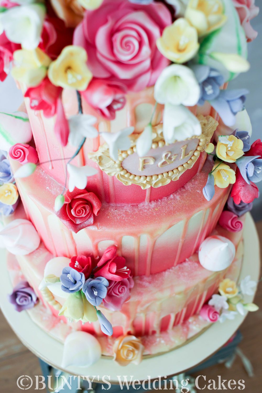 Bunty's Wedding Cakes - Beautifully Bespoke