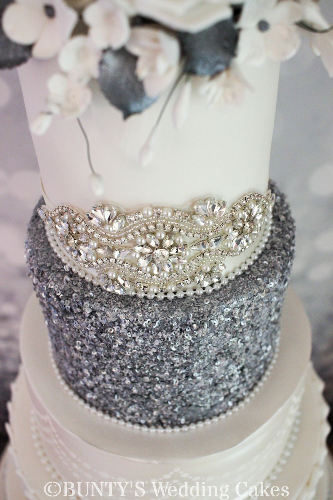 Bunty's Wedding Cakes - Beautifully Bespoke