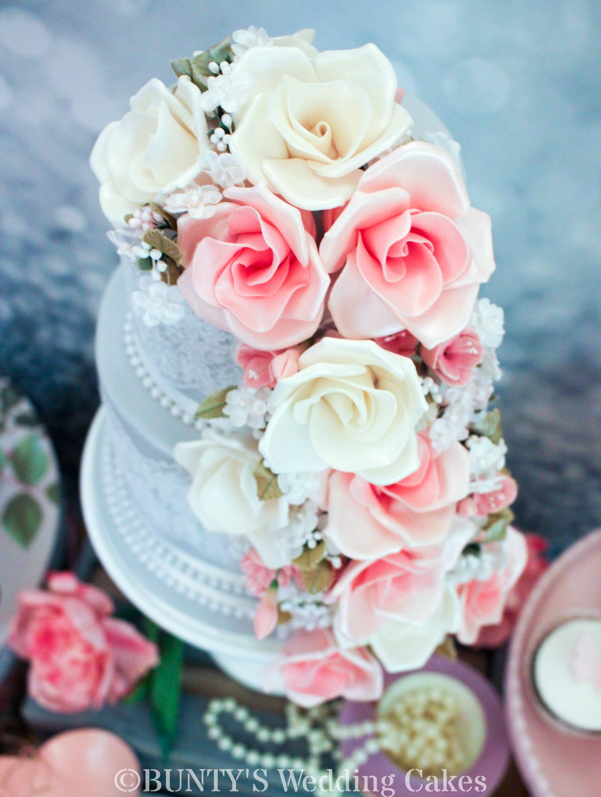 Bunty's Wedding Cakes - Beautifully Bespoke