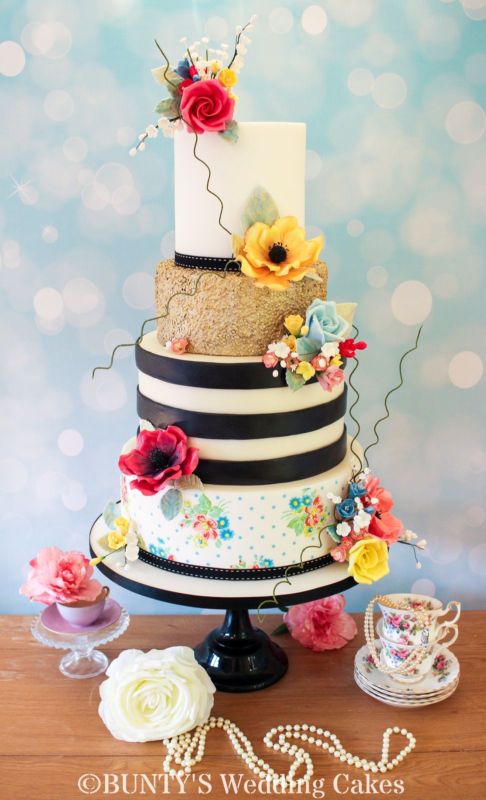 Bunty's Wedding Cakes - Beautifully Bespoke