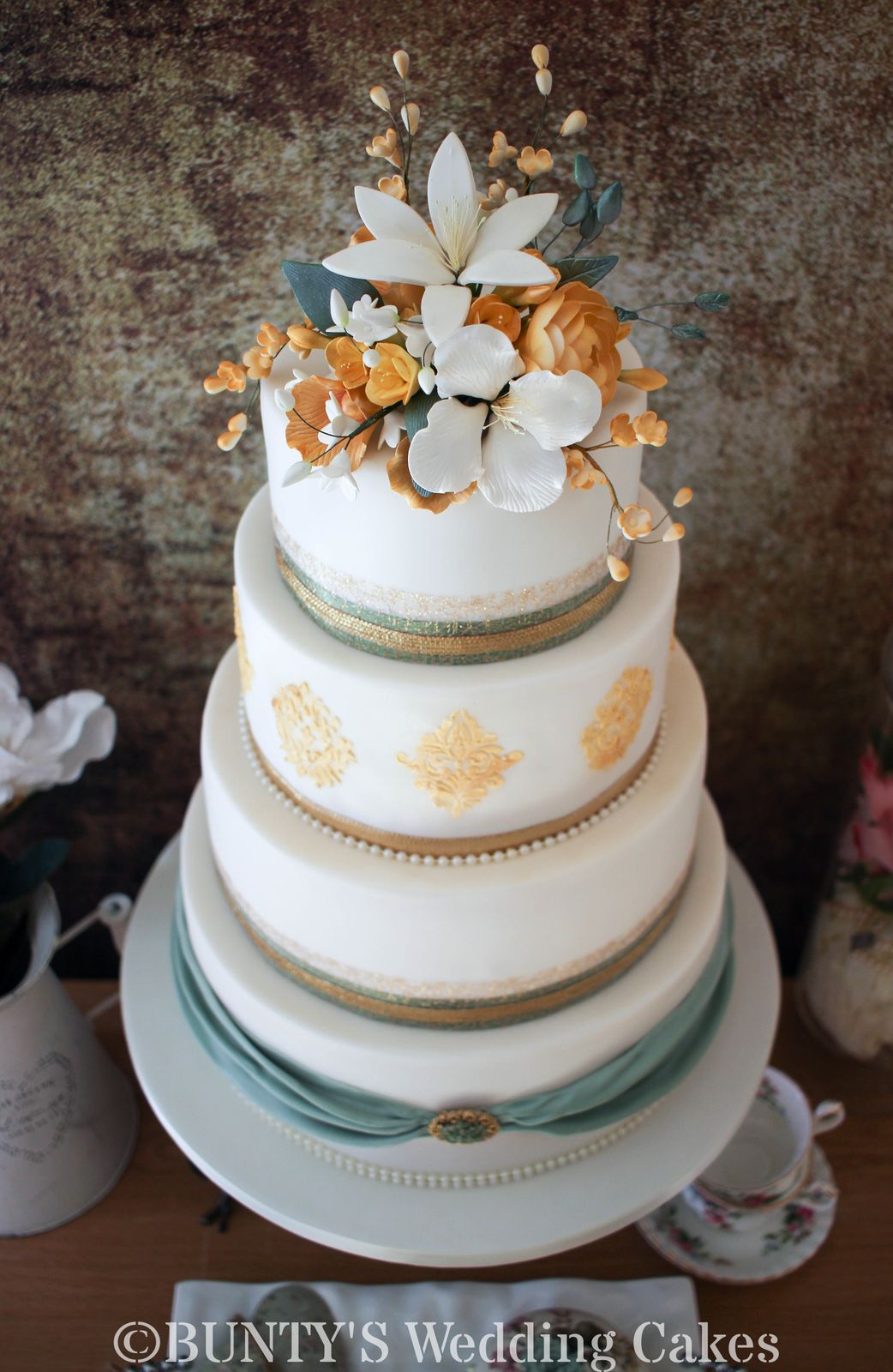 Bunty's Wedding Cakes - Beautifully Bespoke