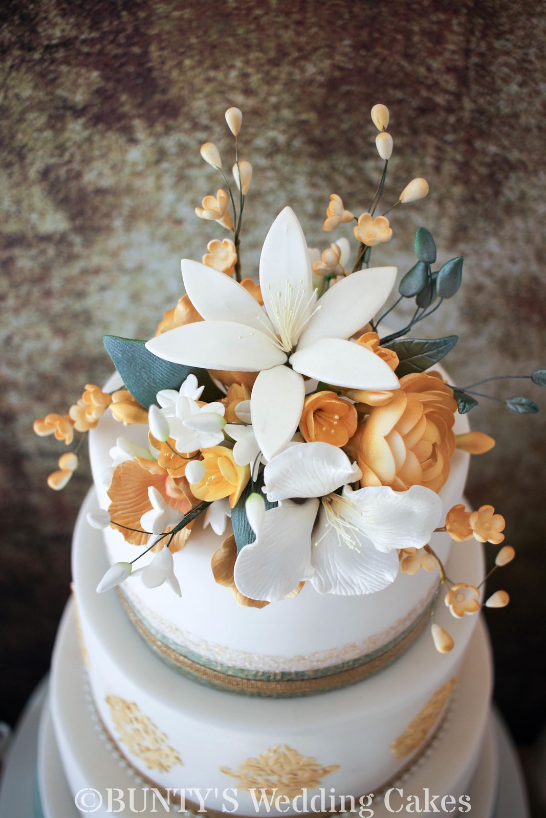 Bunty's Wedding Cakes - Beautifully Bespoke