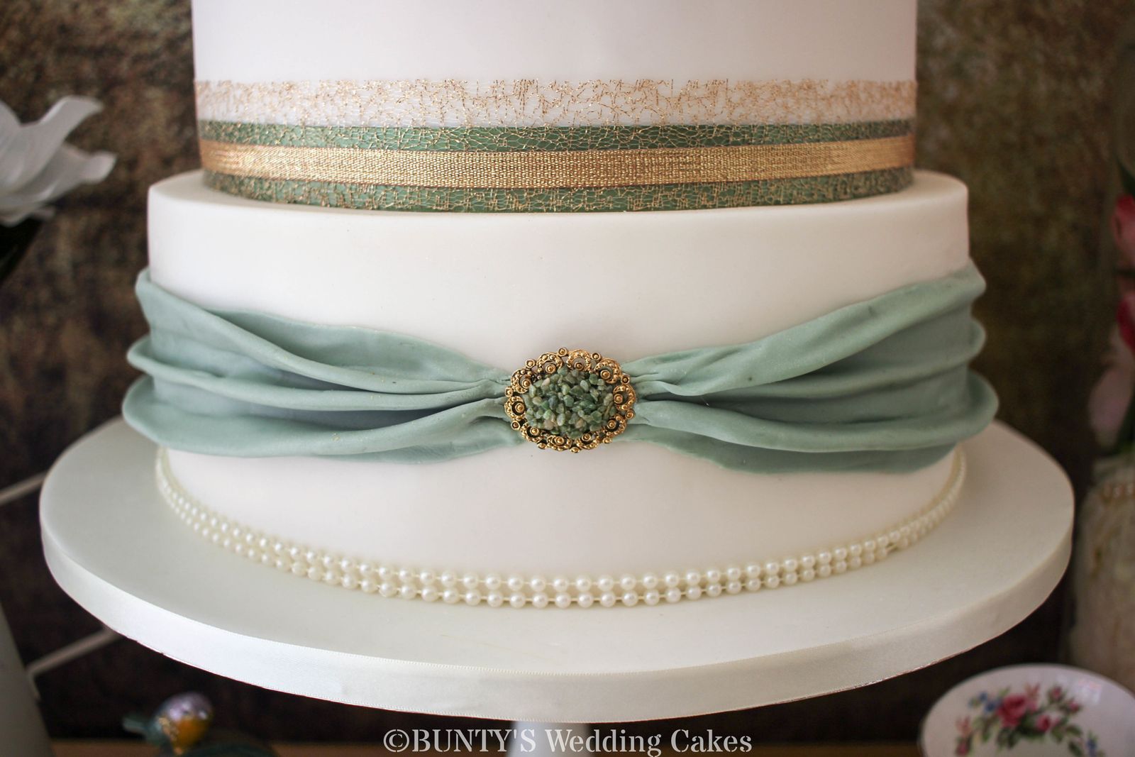 Bunty's Wedding Cakes - Beautifully Bespoke