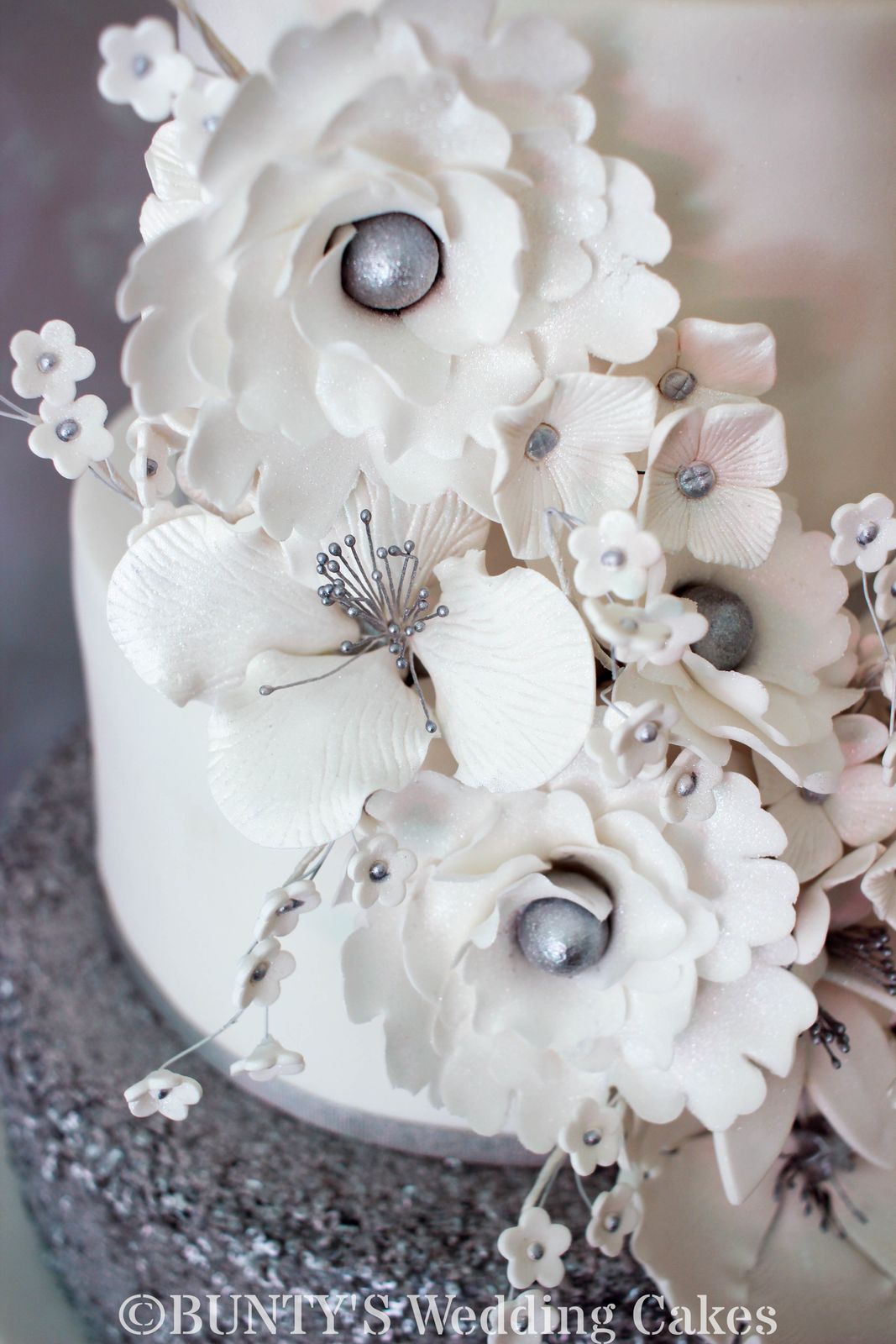Bunty's Wedding Cakes - Beautifully Bespoke