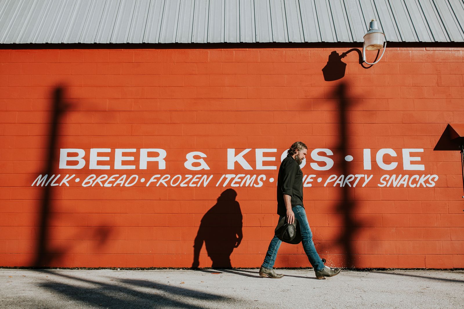 Sean Holcomb - PRESS KIT