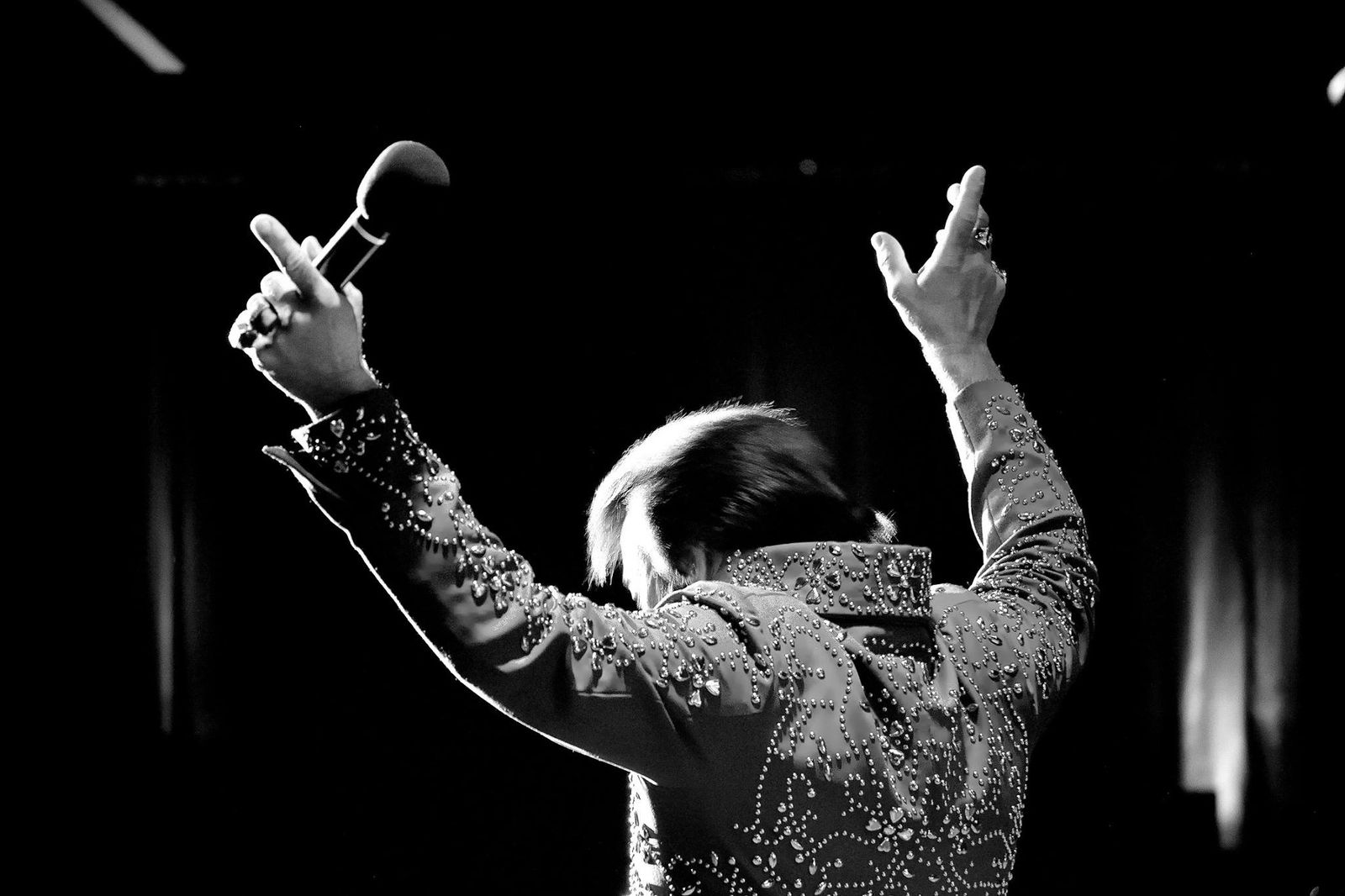 Jesse Garron's Tribute to Elvis - Photos/Videos