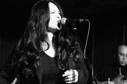 Home [shelleblue.com]