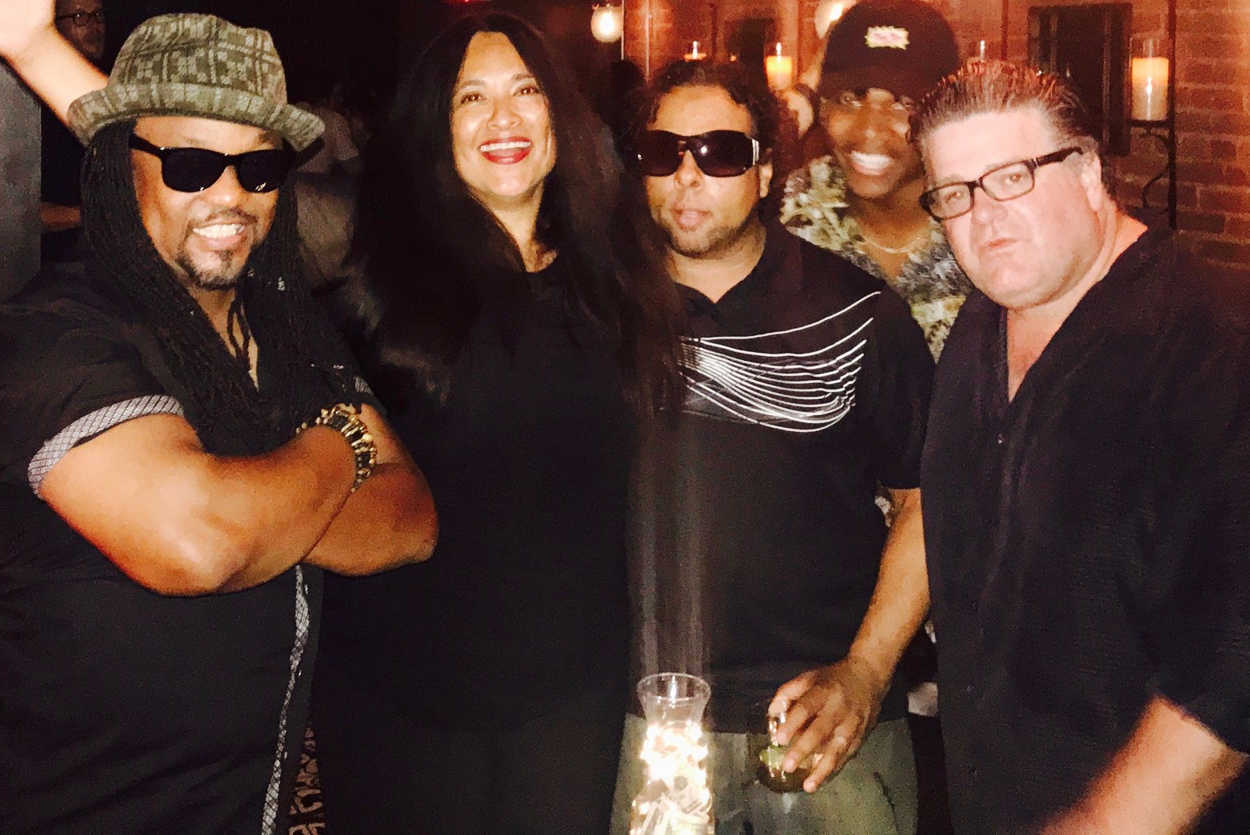 Home [shelleblue.com]