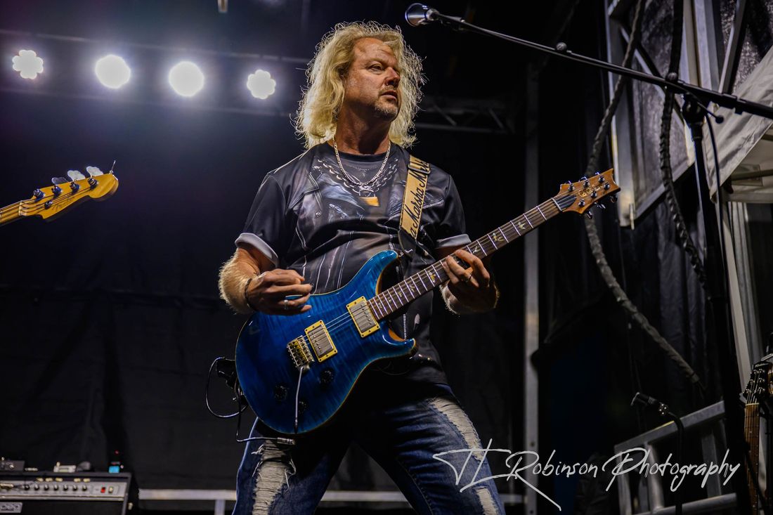 Heart Alumni Steve Fossen & Michael Derosier | Heart By Heart