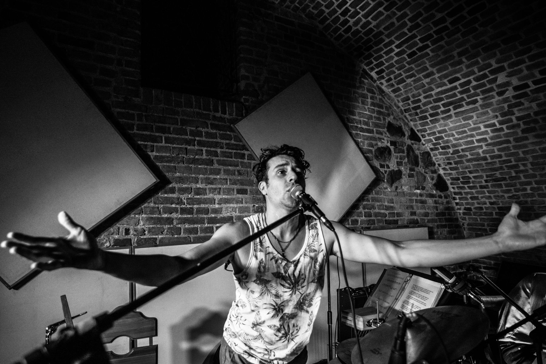 Official Website of Sean Noonan