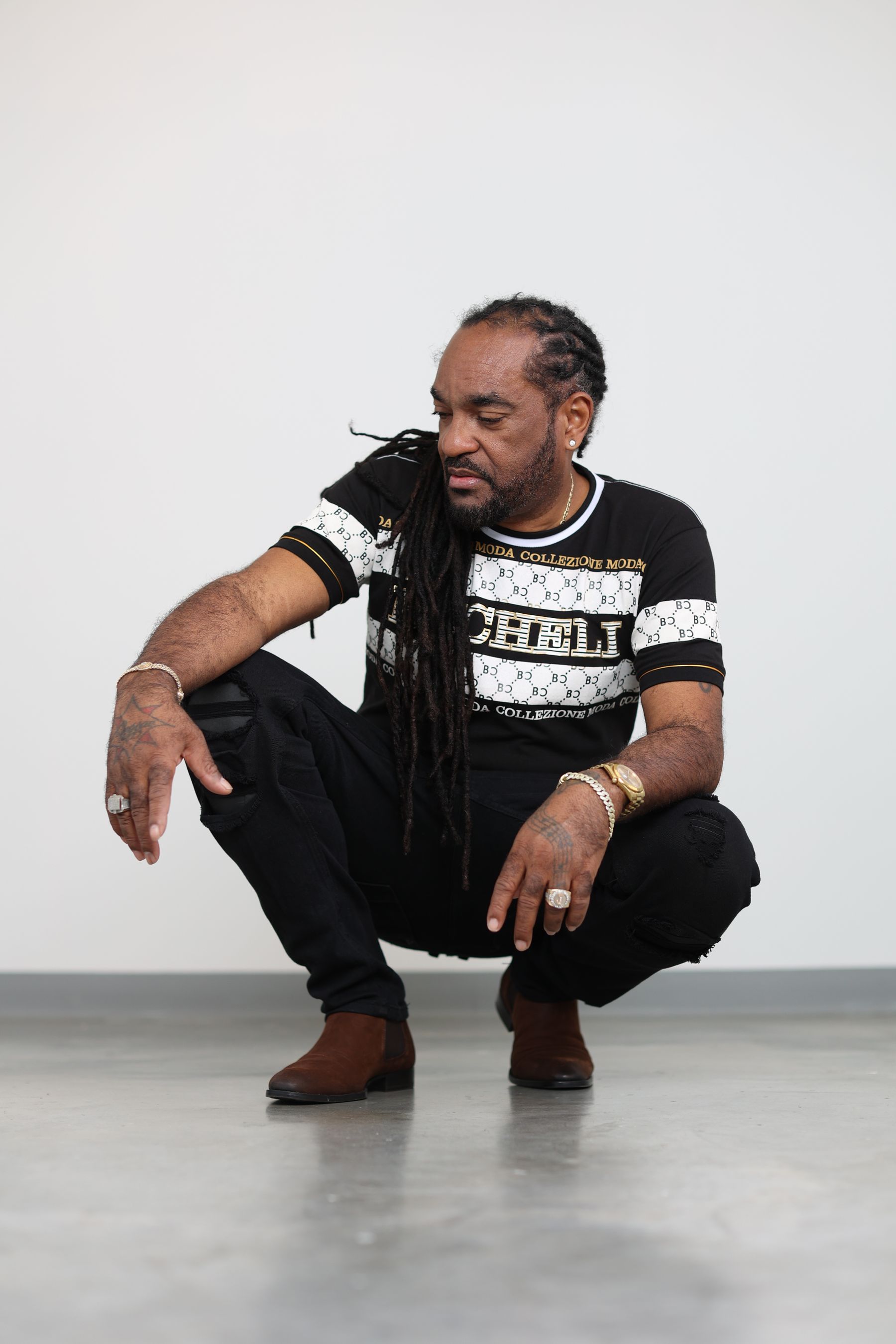 ED ROBINSON OFFICIAL - Biography