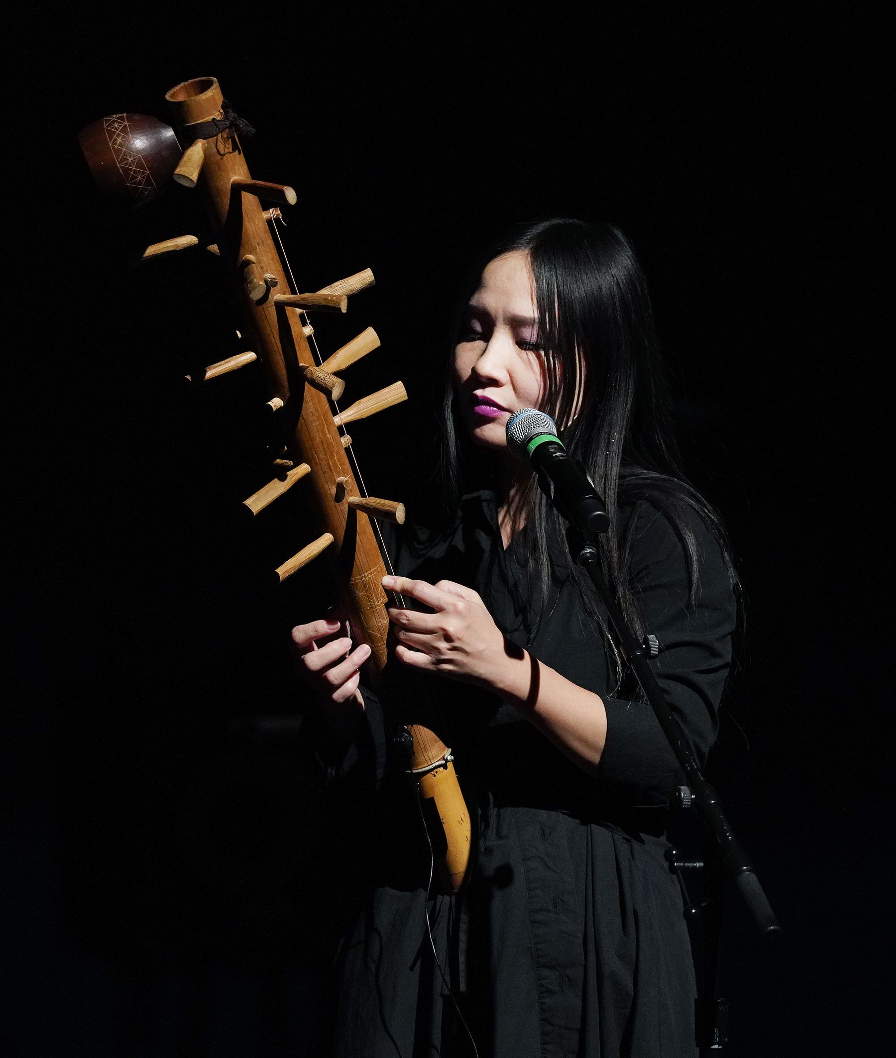 Mai Khoi - Mai Khoi & the Dissidents