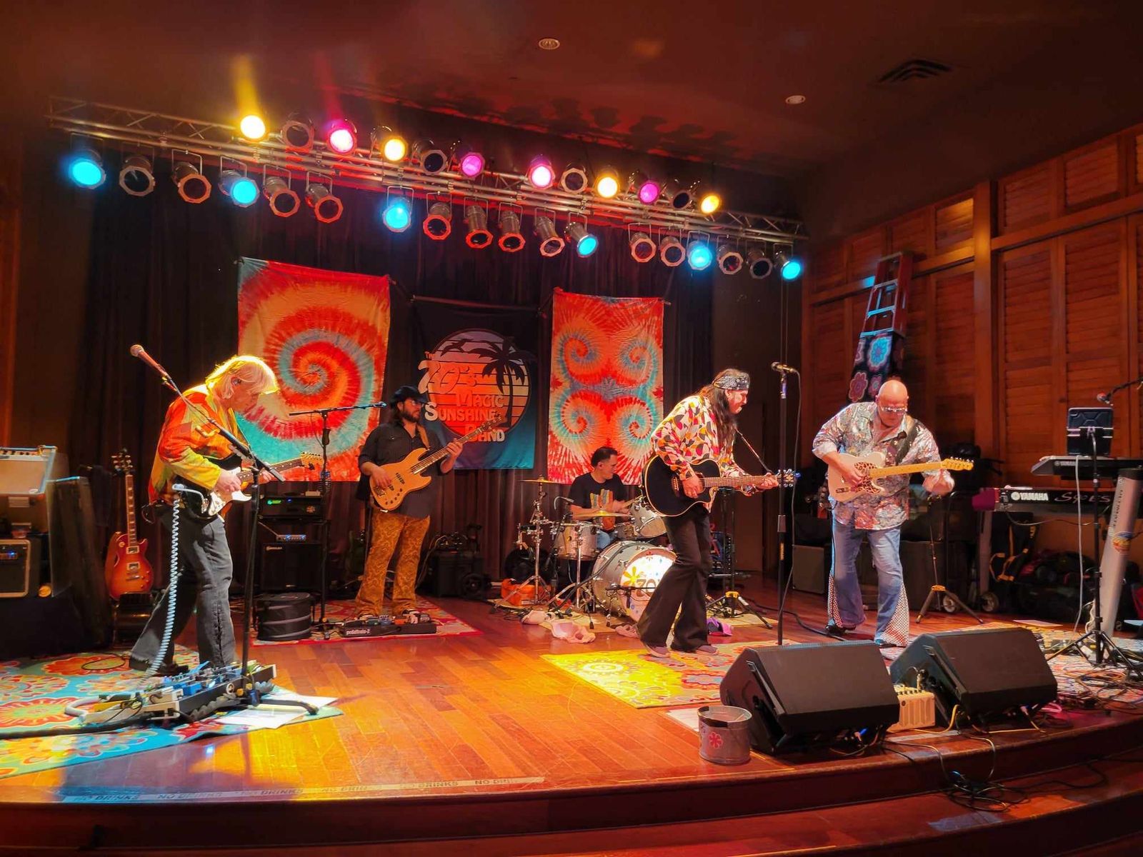 The 70's Magic Sunshine Band - Photos