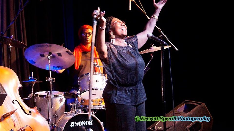 Miss Jacqueline Jones w/the Allan Vache Quartet @ Blue Bamboo Center ...
