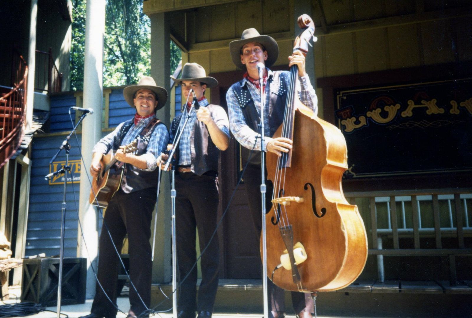 Danny Bates - Photos