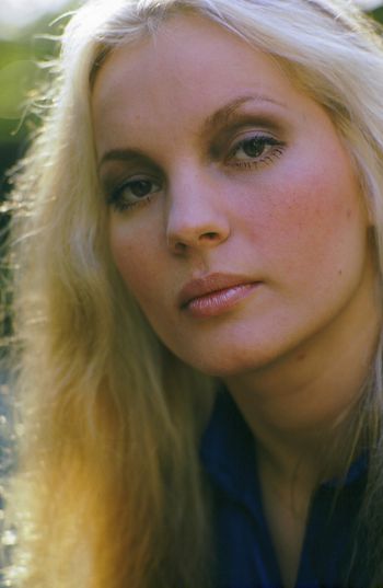 Chi Coltrane - Pics & History