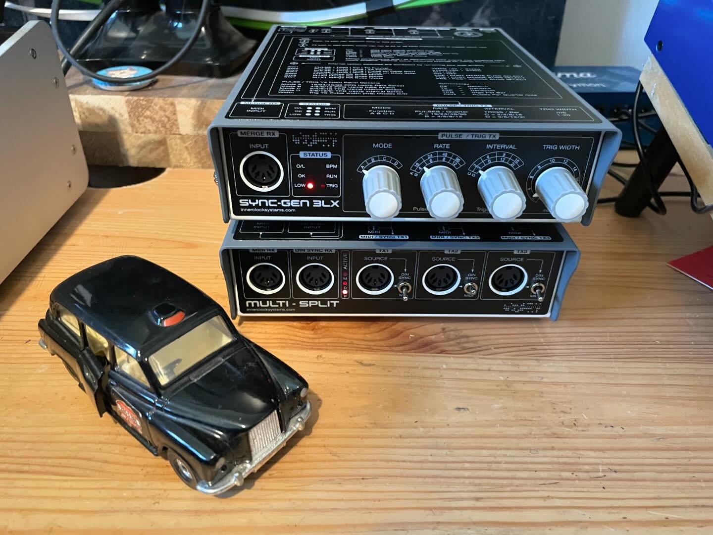 Innerclock Systems SYNC-GEN 3LX and MULTI-SPLIT