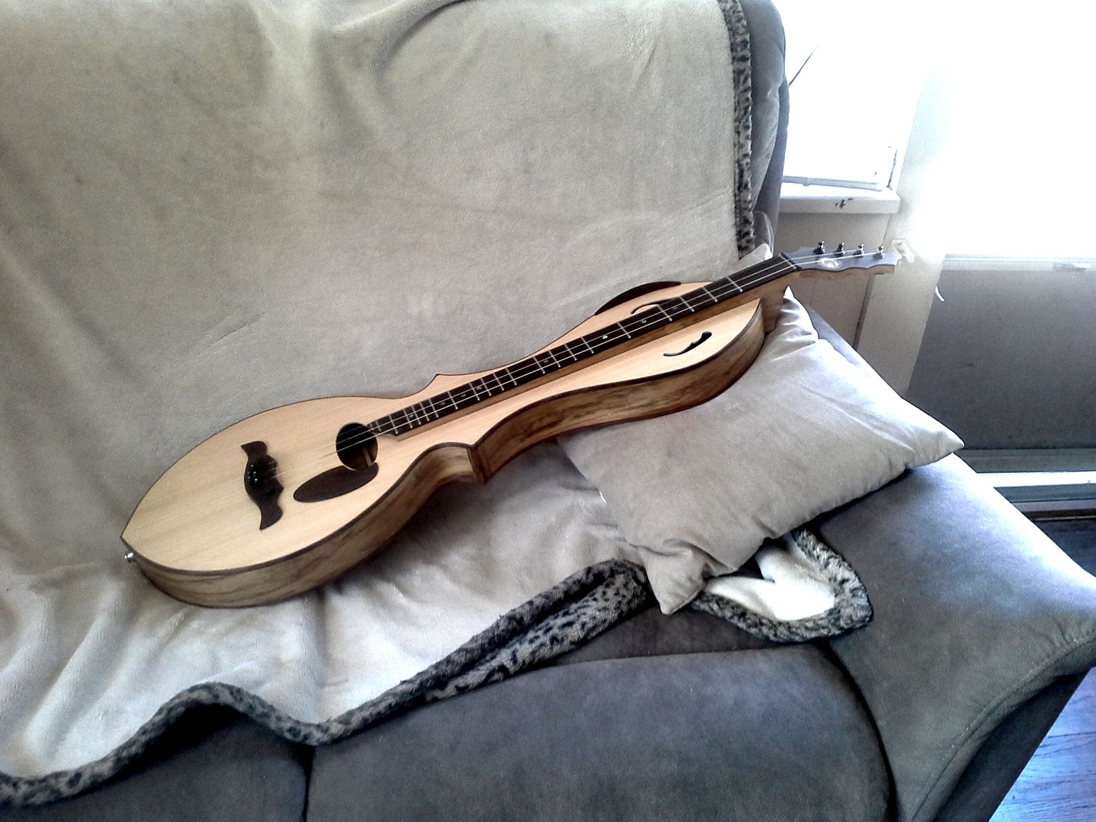 Gary Gallier - Gallier Dulcimers