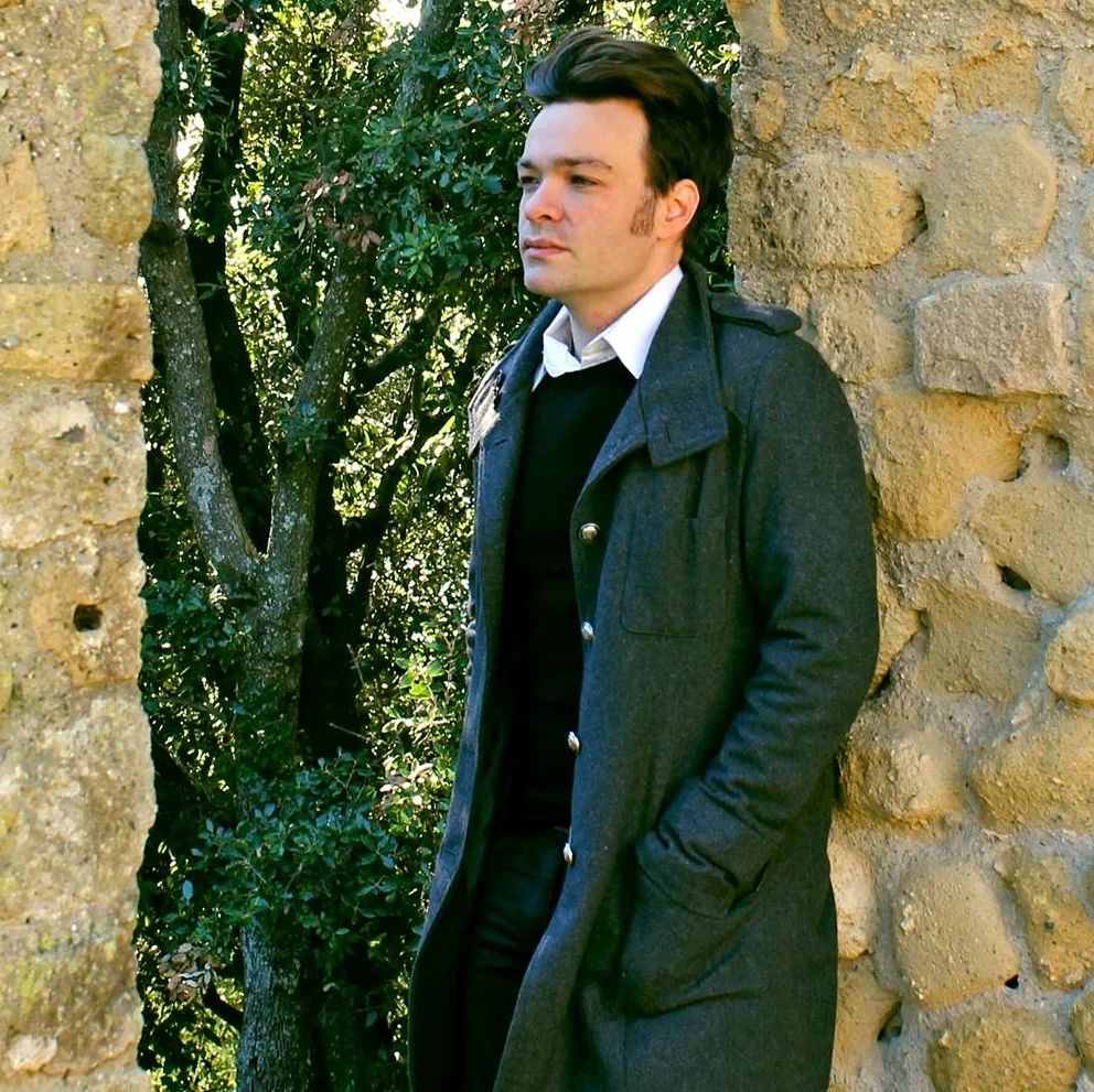 Justin Curfman + Feeding Fingers