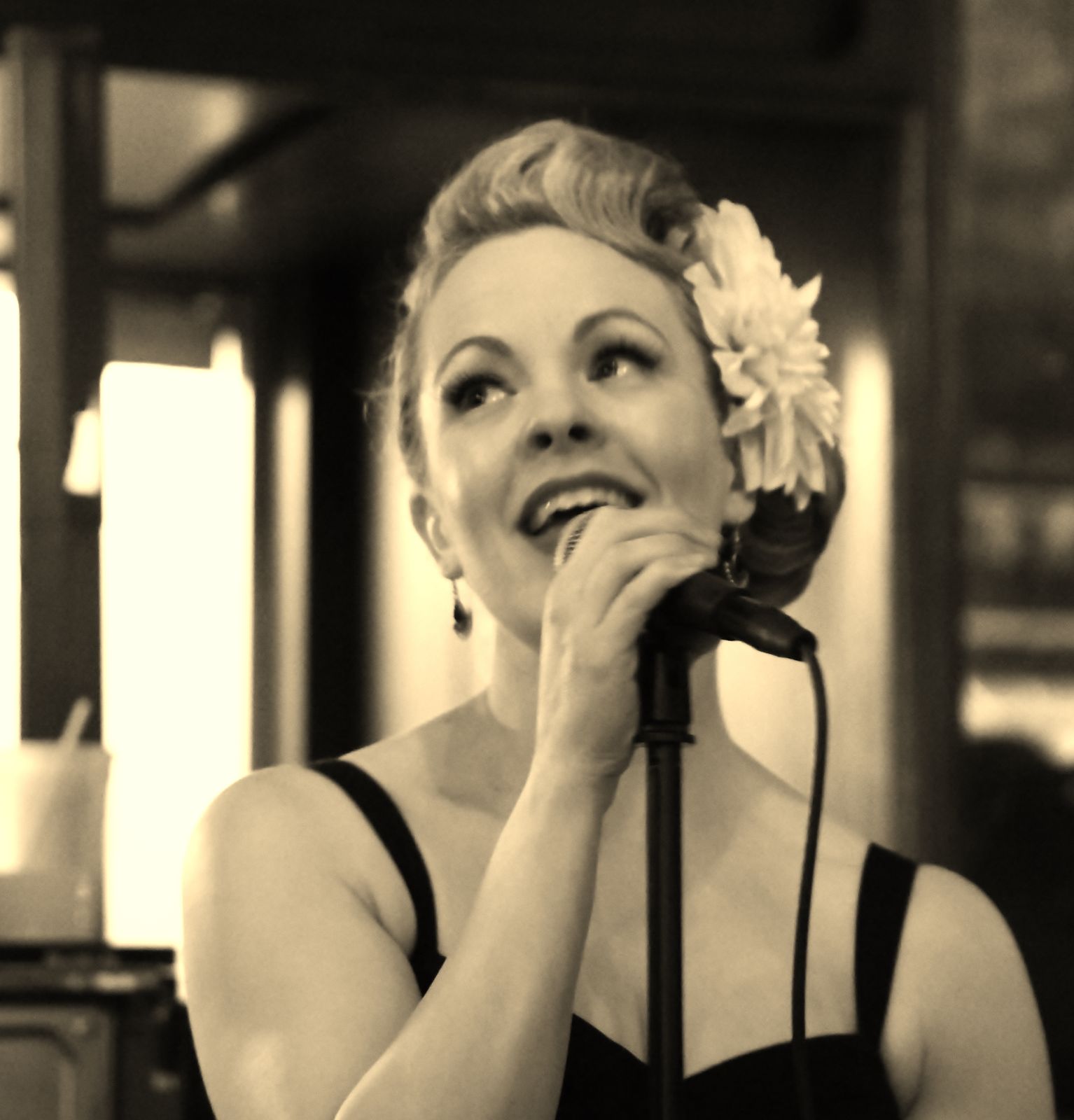 Kate Curran - Photos and Videos