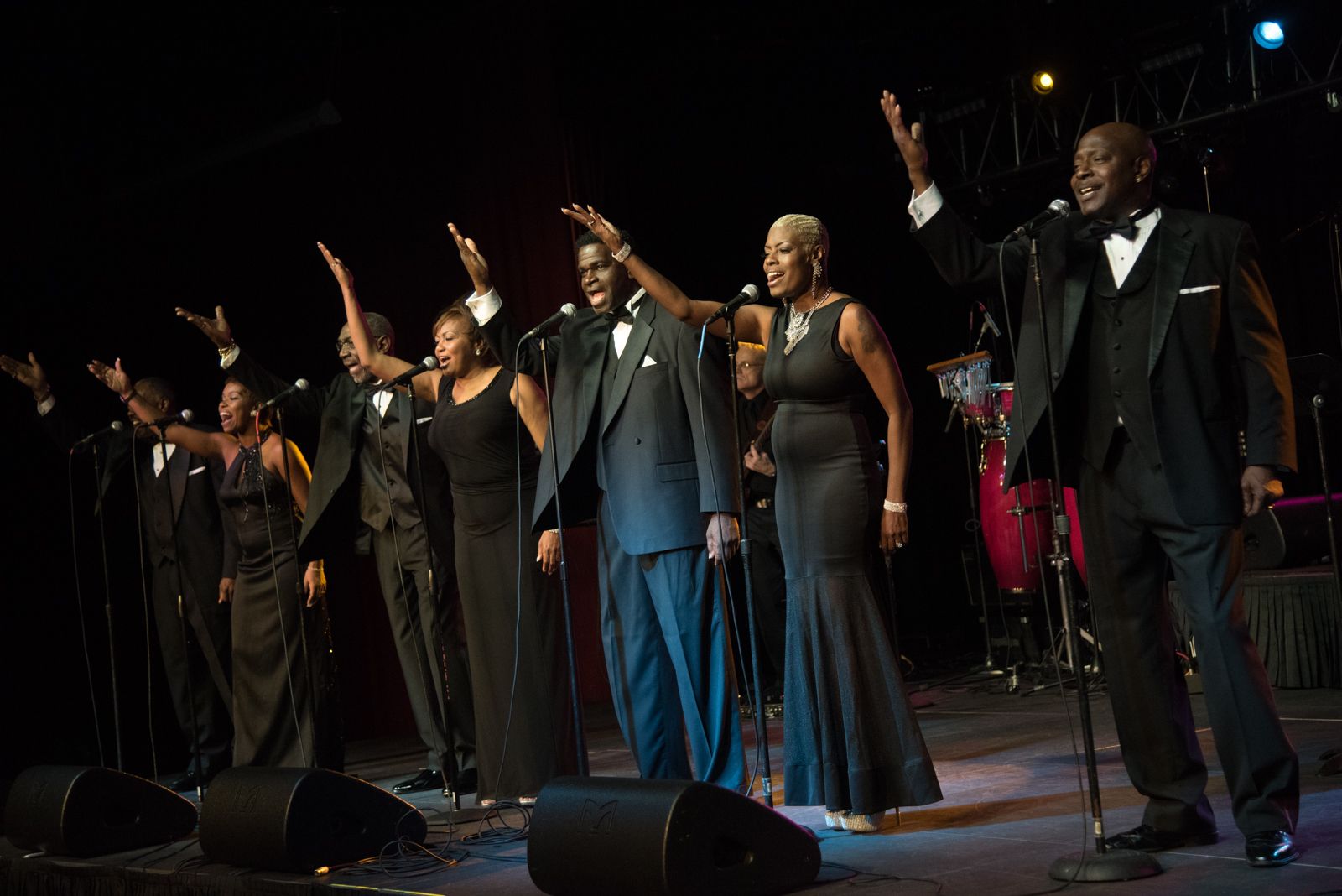 Fabulous Motown Revue - America's best Motown and variety band - Photos