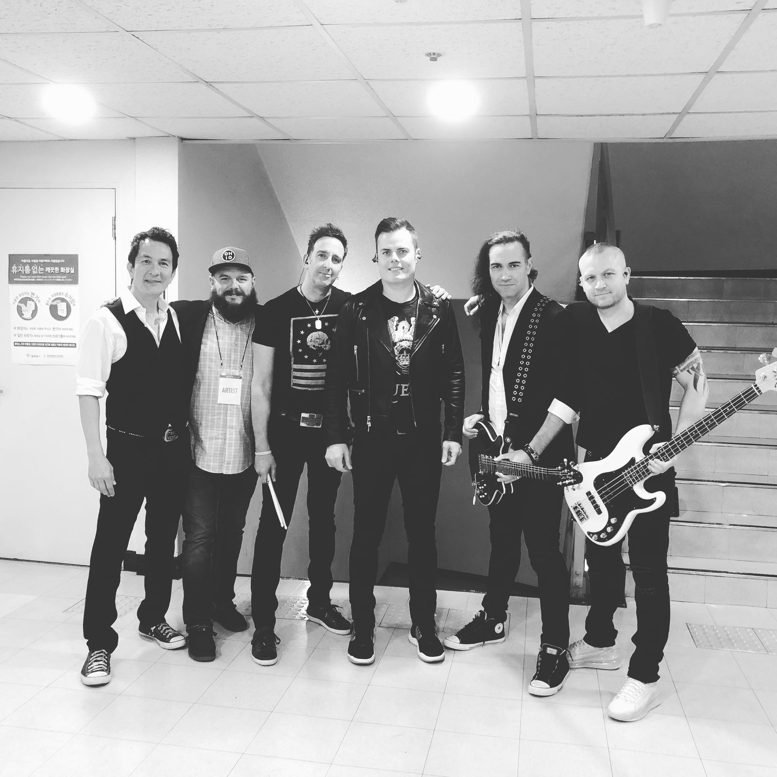Marc Martel - TOURING THE WORLD