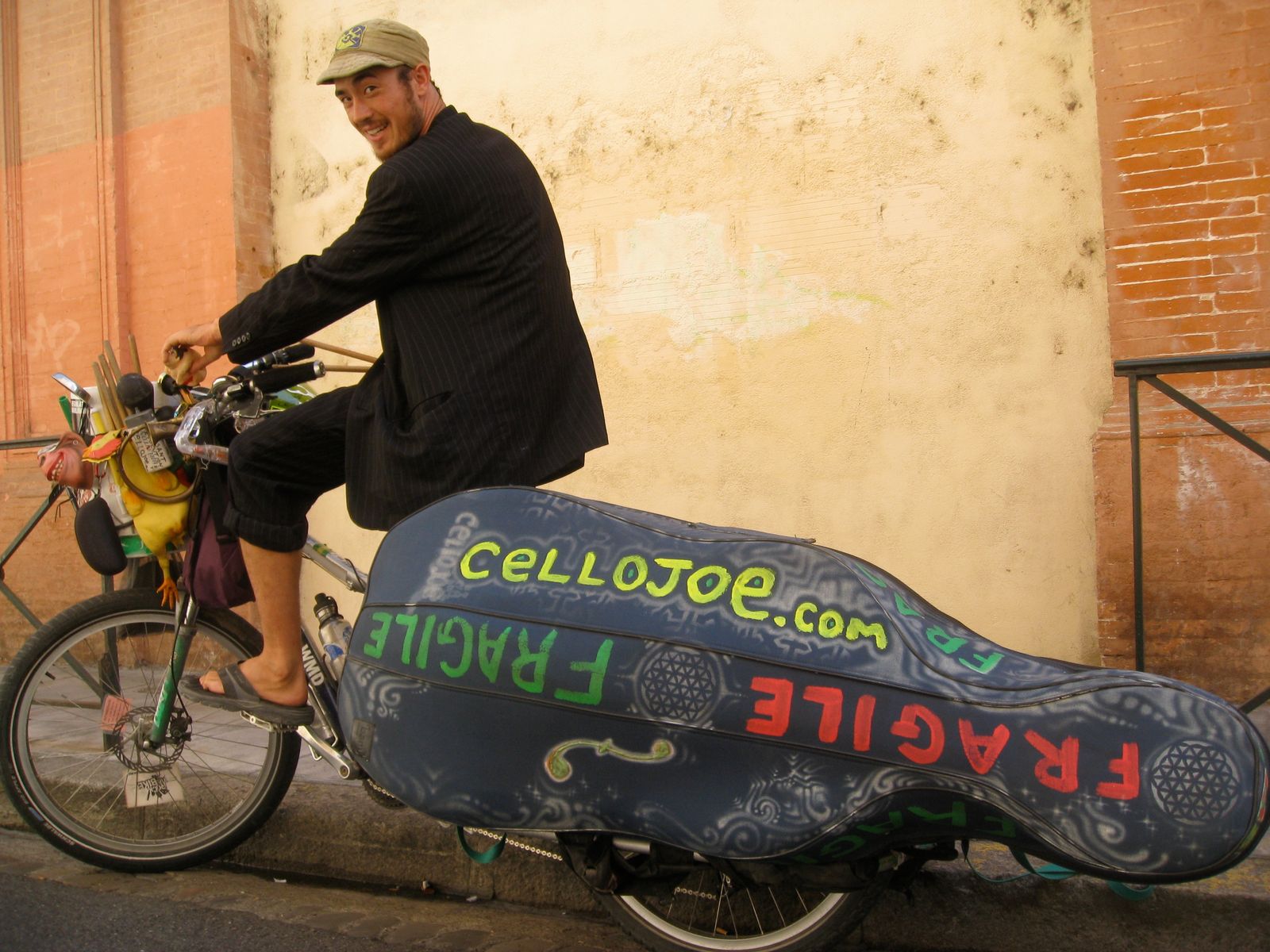CelloJoe - Photos