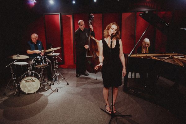 Monica Ramey - About