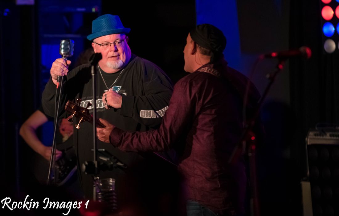 THIRTY 6 RED - Pictures